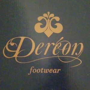 Dereon | Shoes | Dereon Party B Women Boots Brown Size 85 | Poshmark
